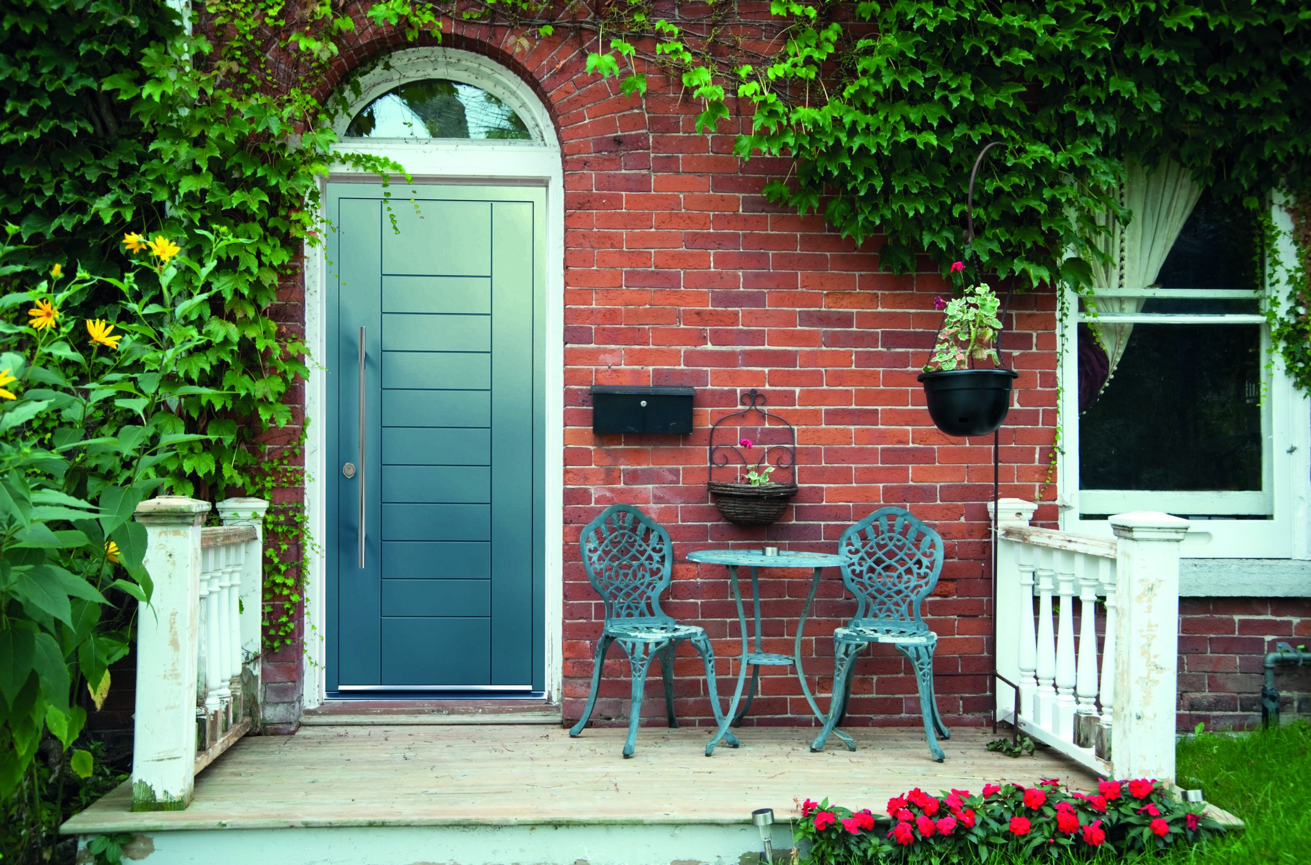 Smarts Designer Doors - Aluminium Trade Frames